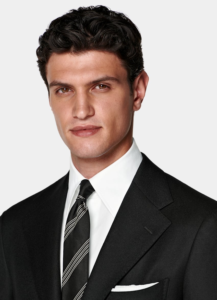 Black Relaxed Fit Roma Suit in Pure Wool Flannel S120's | SUITSUPPLY ...