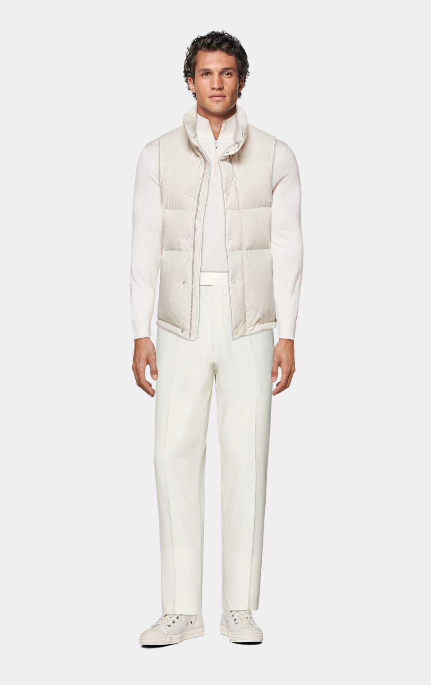 Sand Down Vest in Technical Fabric | SUITSUPPLY The Netherlands